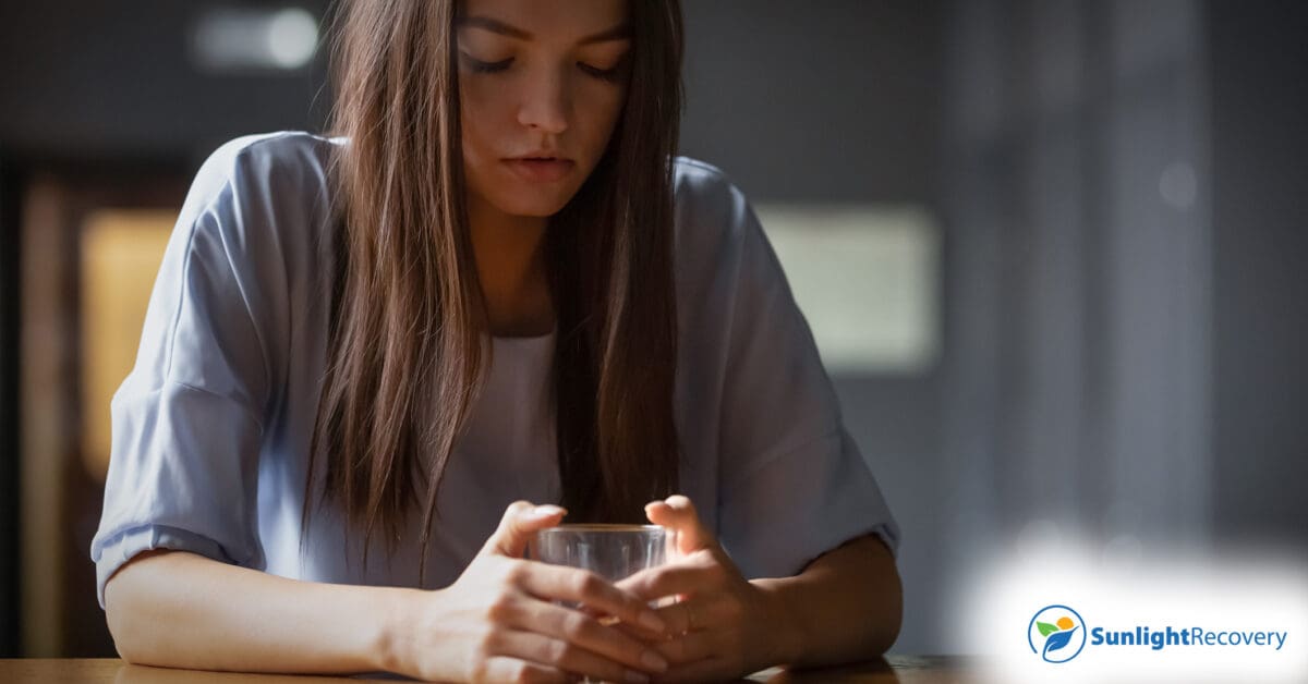 What Is a "Grateful Alcoholic"? - Sunlight Recovery | Boca Raton Rehab