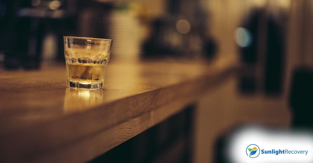 The Dangers of Rapid Alcohol Consumption - Sunlight Recovery | Boca Raton Rehab